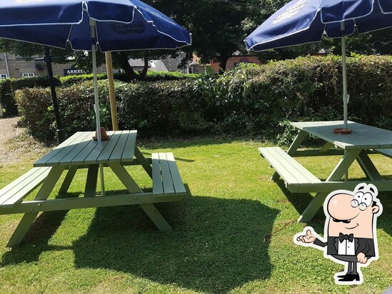 The Kingsdown, 1 Kingsdown Rd in Swindon - Restaurant menu and reviews