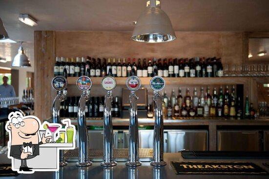 Menu at Pointing Dog pub & bar, Cheadle