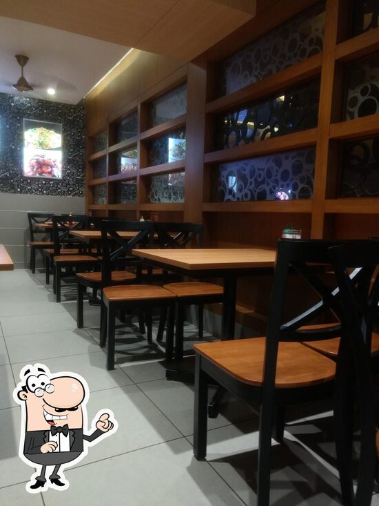 K R Bakes, North Paravur - Restaurant menu, prices and reviews