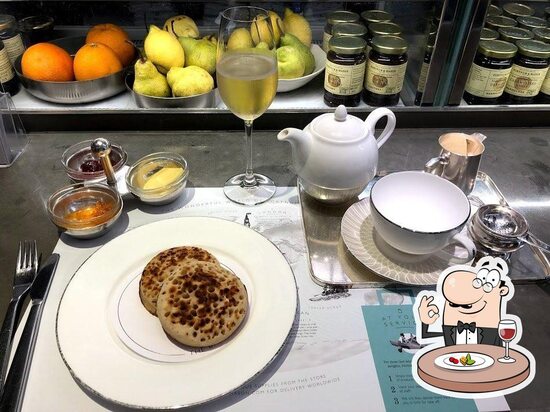 Fortnum & Mason Heathrow in London - Restaurant reviews