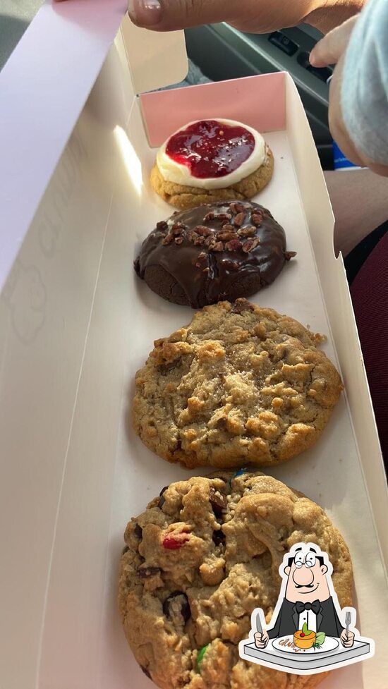 Crumbl - The Landings in Tucson - Restaurant menu and reviews