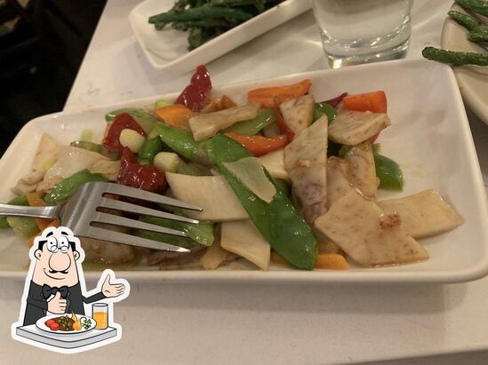 Spicy Moon, 68 W 3rd St in New York City - Restaurant menu and reviews