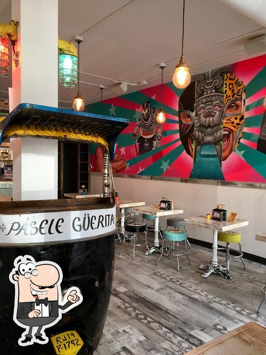 Lucha Libre Barra & Mexican Restaurant establecimiento, Vancouver ...