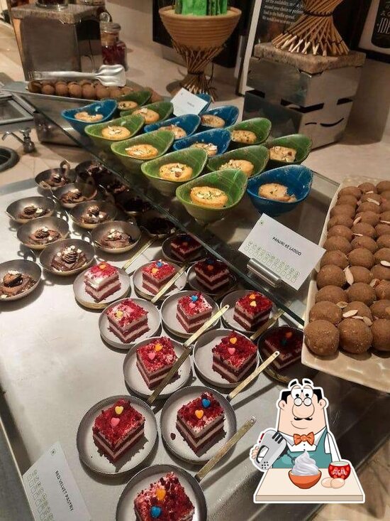Cafe G - Holiday Inn, Agra - Restaurant menu and reviews