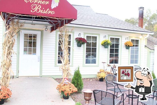 Corner Bistro in Scituate - Restaurant menu and reviews