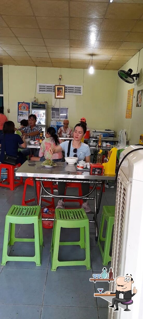 Restaurante Rất Huế Bún Bò Cơm Hến, Ninh Hòa - Opiniones del restaurante