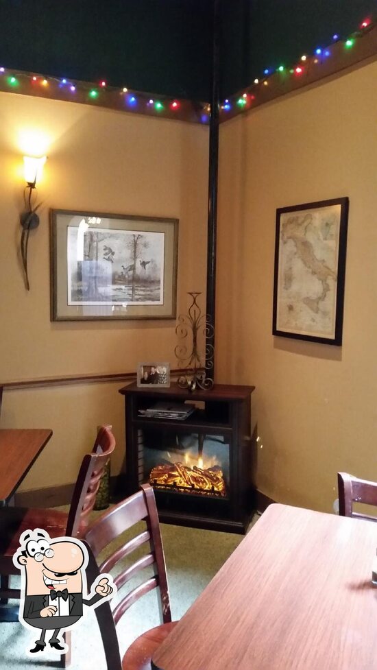 Fulio's Restaurant, Astoria - Restaurant menu, prices and reviews