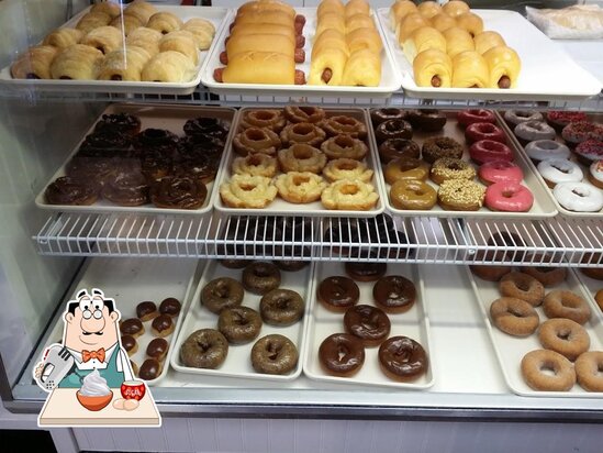 Sunrise Donuts, 2615 Oak Lawn Ave #107 in Dallas - Restaurant reviews