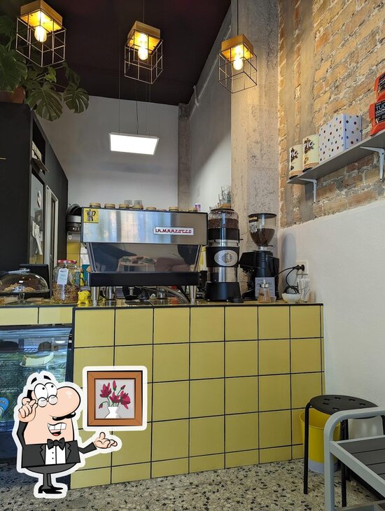Barrio Specialty Coffee & Bakery, Granada - Restaurant menu, prices and ...