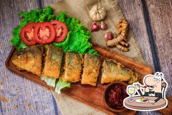Menu at Dapoer Le'Ida restaurant, Semarang