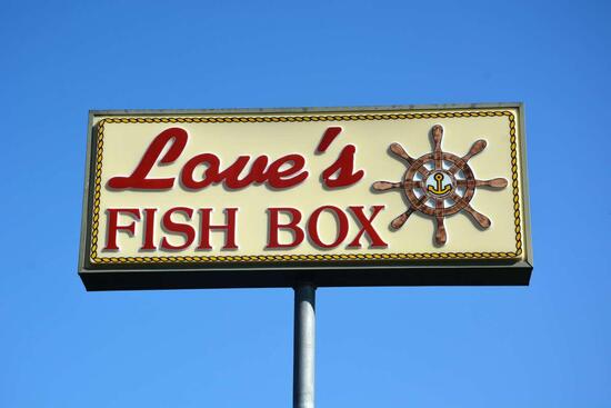 Menu at Love's Fish Box restaurant, Kings Mountain