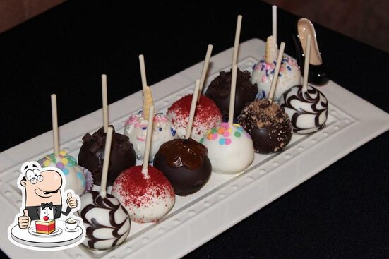 Cake Gypsy, 35 E Main St in Avon - Restaurant reviews
