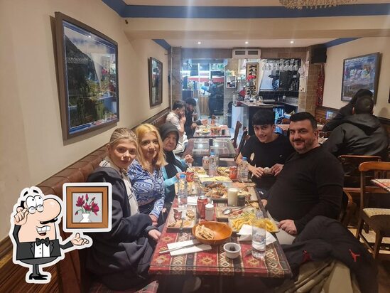 Zara Mangal, Watford, Watford - Menú del restaurante, precios y reseñas