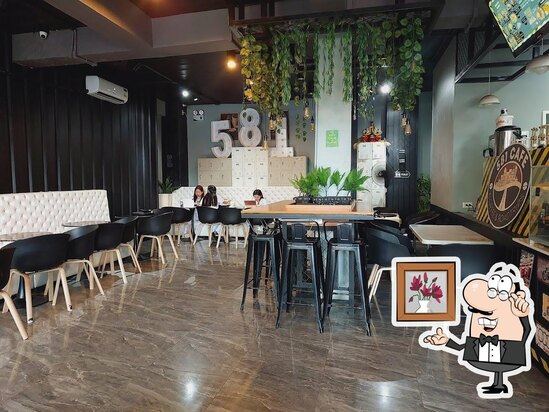 Menu at 581 Cafe, Cebu City