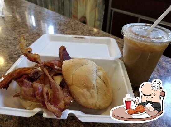 Thread City Diner in Windham - Restaurant menu and reviews