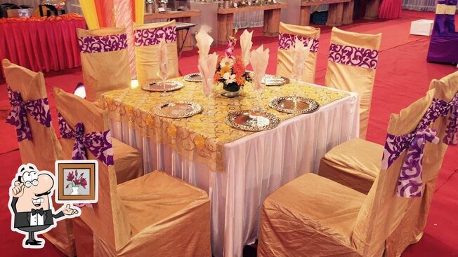 Menu at New Devine Restaurants, Noida