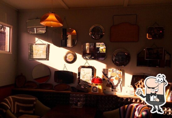 Fossil Point Cafe & Gallery, Greta Valley - Restaurant menu, prices and ...