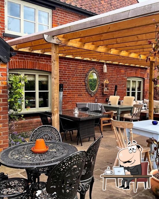 The Burston Crown, Diss - Restaurant menu, prices and reviews