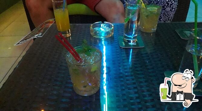 Sambuca Bar, Planos - Restaurant reviews