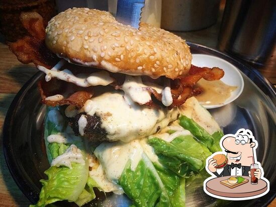 Menu at Catch272 pub & bar, Quezon City