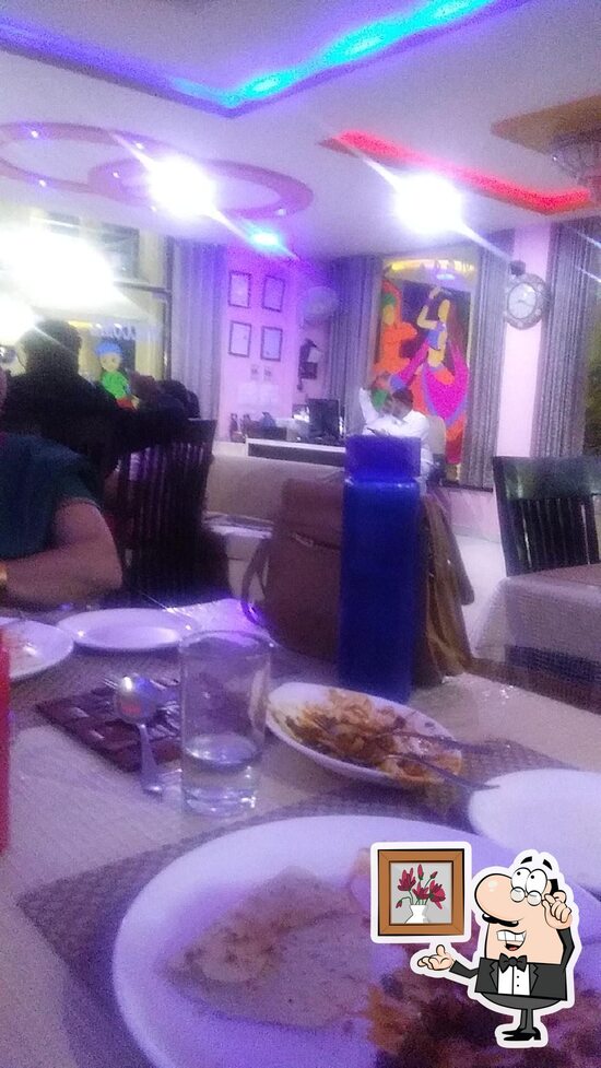 Hotel Royal Palace - Restaurant, Kathlal - Restaurant reviews