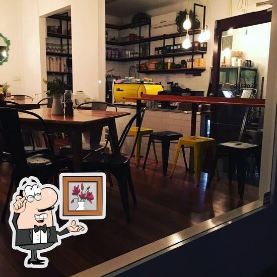 steele and co cafe, Mermaid Beach - Restaurant menu, prices and reviews