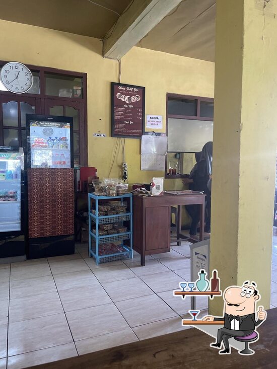 Pak Cipto's Fried Chicken and Duck restaurant, Surakarta - Restaurant ...