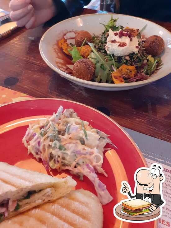 Calico Lounge in Chorley - Restaurant menu and reviews