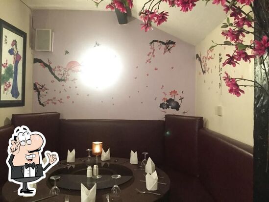 Menu at Swan Lake restaurant, Sandbach, 387 Crewe Road