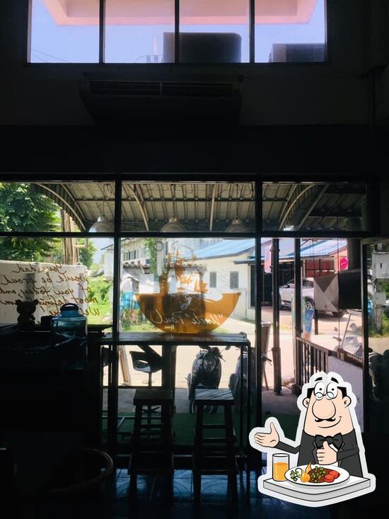 Uncle Paul Cafe', Si Racha, 5W9H+94W