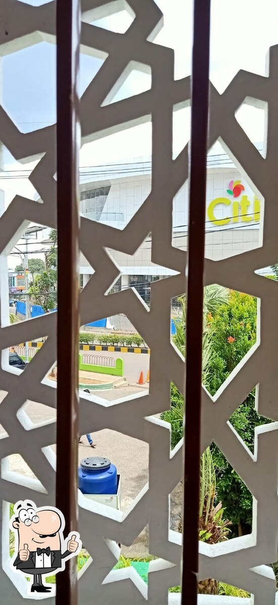 Carta del café bunderan masjid al kubro, Cianjur