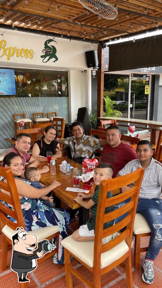 Menu at CAIMAN EXPRESS restaurant, Barranquilla