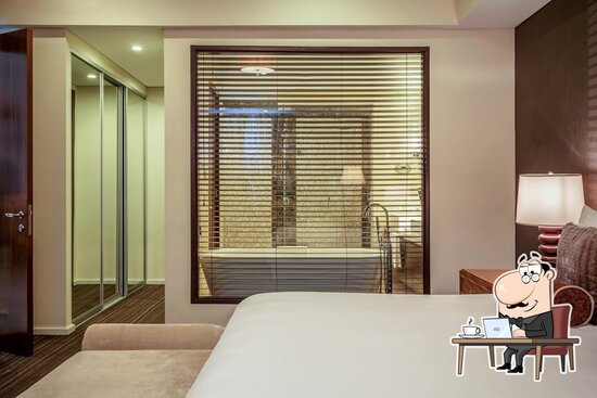 Joy Nostalg Hotel & Suites Manila - Managed by AccorHotels, Pasig ...