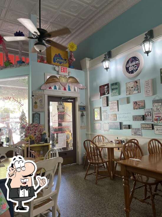 Sweet Magnolias Café & Gift Shop, Bartow - Restaurant menu, prices and ...