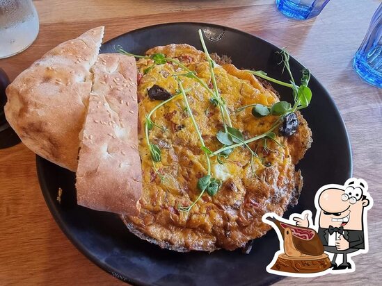 Tasca Beach, 316 Hibiscus Coast Hwy in Orewa - Restaurant menu and reviews