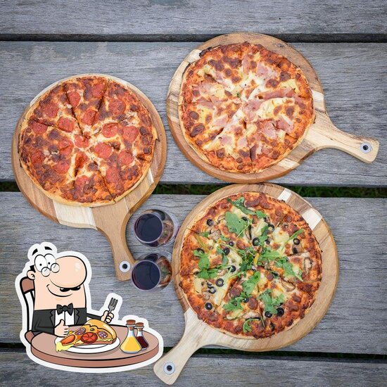 Gezza Pizza at Mountain Ridge Wines in Coolangatta - Restaurant reviews