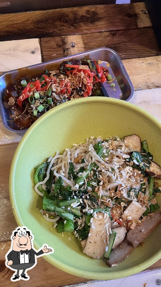 Lucky Rabbit Noodles, New York City - Restaurant menu, prices and reviews