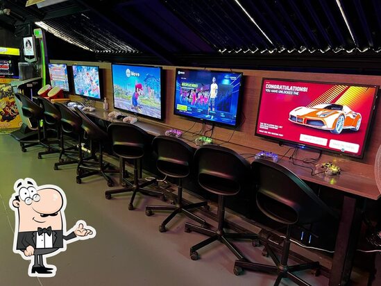 Insanity Gaming Arcade in Poole - Restaurant reviews