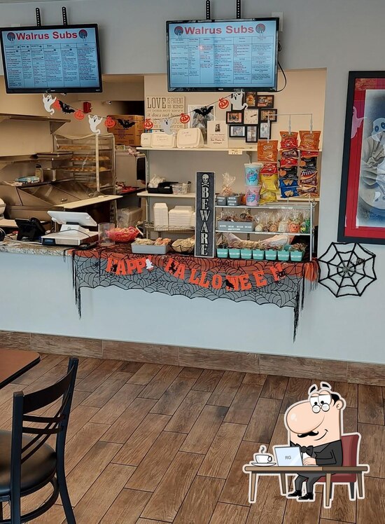 Walrus Subs, Austintown - Restaurant menu, prices and reviews