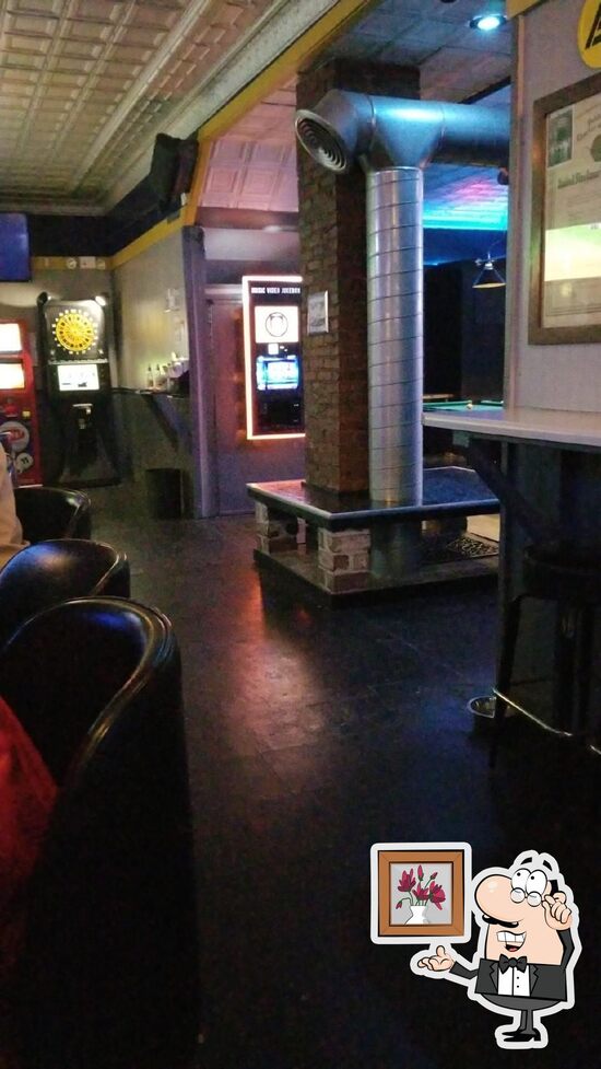 Brooklands Bar, Akron - Restaurant menu, prices and reviews