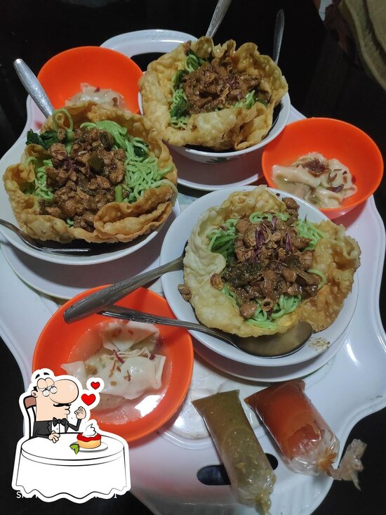 HOYA Street Food Center, Pasawahan