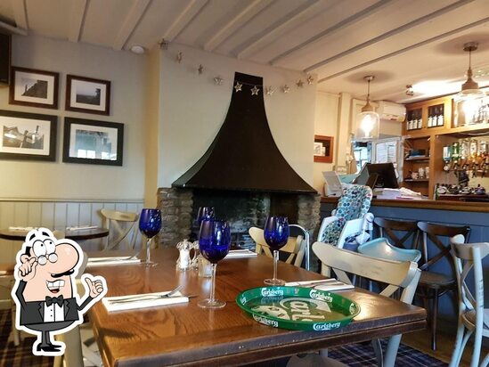 Menu at The Greyhound pub & bar, Bromham