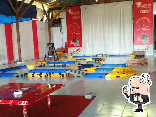 Cafe GREASE, Indonesia - Restaurant reviews