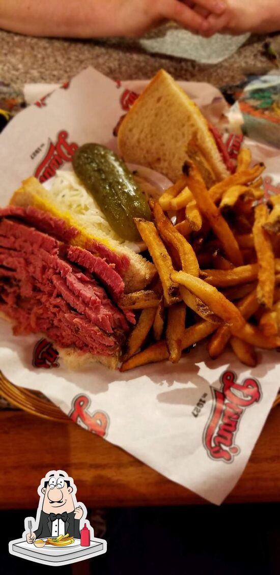 Dunn's Famous, 1249 Metcalfe St in Montreal - Restaurant menu and reviews