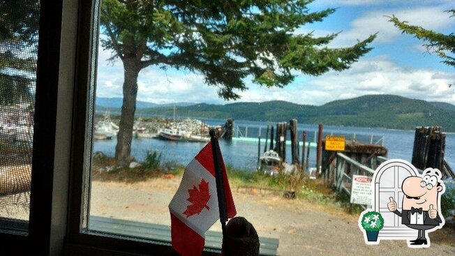 Straits View Cafe, Sayward - Restaurant menu, prices and reviews