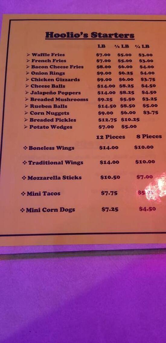Hoolio's Pub and Grub in Havelock - Restaurant reviews