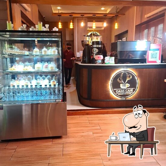 OASIS CAFE, Phitsanulok - Opiniones del restaurante