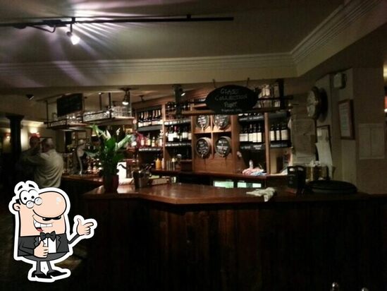 Menu at The Curlew pub & bar, Bournemouth