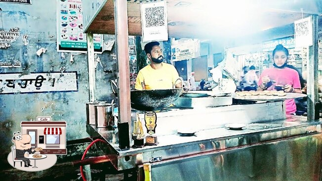 Menu at Norang samosa stall, Malout