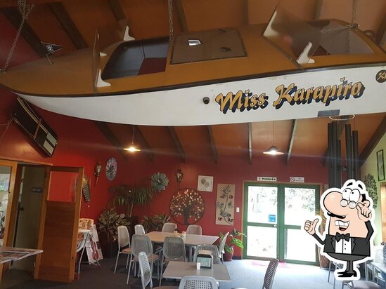 Menu at Karapiro Cafe & bakery, Cambridge, 546 Tirau Rd